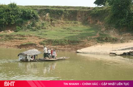 Gian nan những chuyến đò ngang