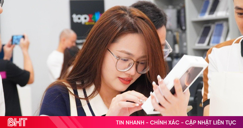 Chen chân mua iPhone 16: Háo hức bao nhiêu thất vọng bấy nhiêu