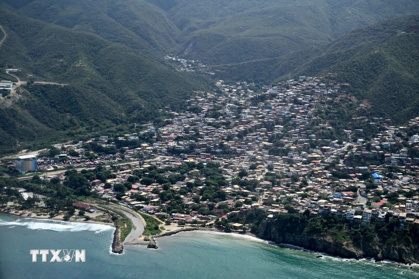 Brazil cảnh báo can thiệp vũ trang vào Venezuela sẽ gây thảm họa nhân đạo