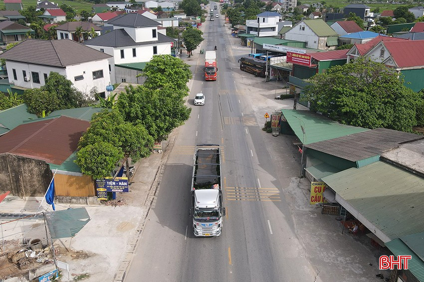 Hà Tĩnh đề nghị xây dựng điểm đón, trả khách tuyến cố định trên quốc lộ ...