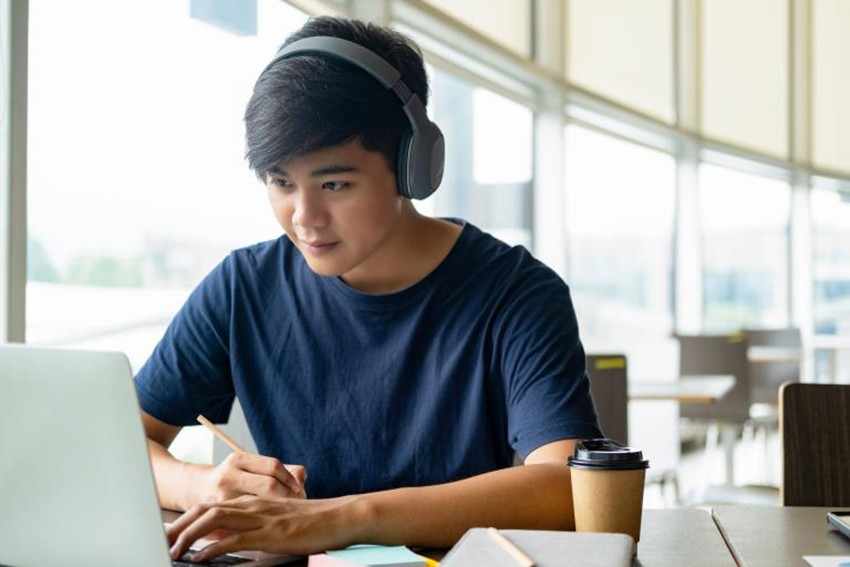 Học IELTS Reading Practice mọi lúc, mọi nơi cùng DOL Academy